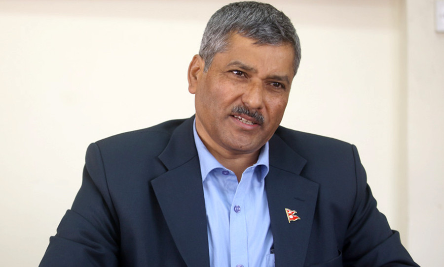 राष्ट्र बैंकका गभर्नर अधिकारी निलम्बित – NepalWatch