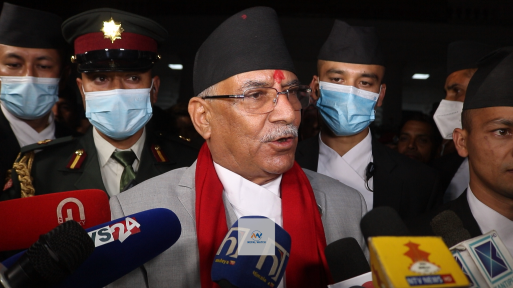 एमालेलाई प्रचण्डको जवाफ : प्रधानमन्त्री माग्न म बालकाेट गएको होइन ...